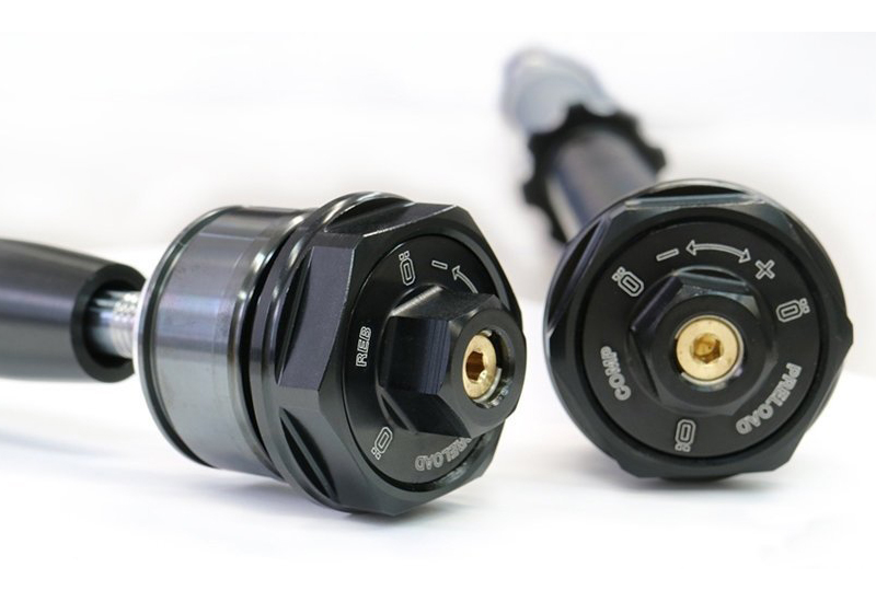 提供摩托車競技部品