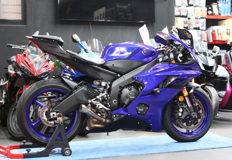 提供摩托車競技部品